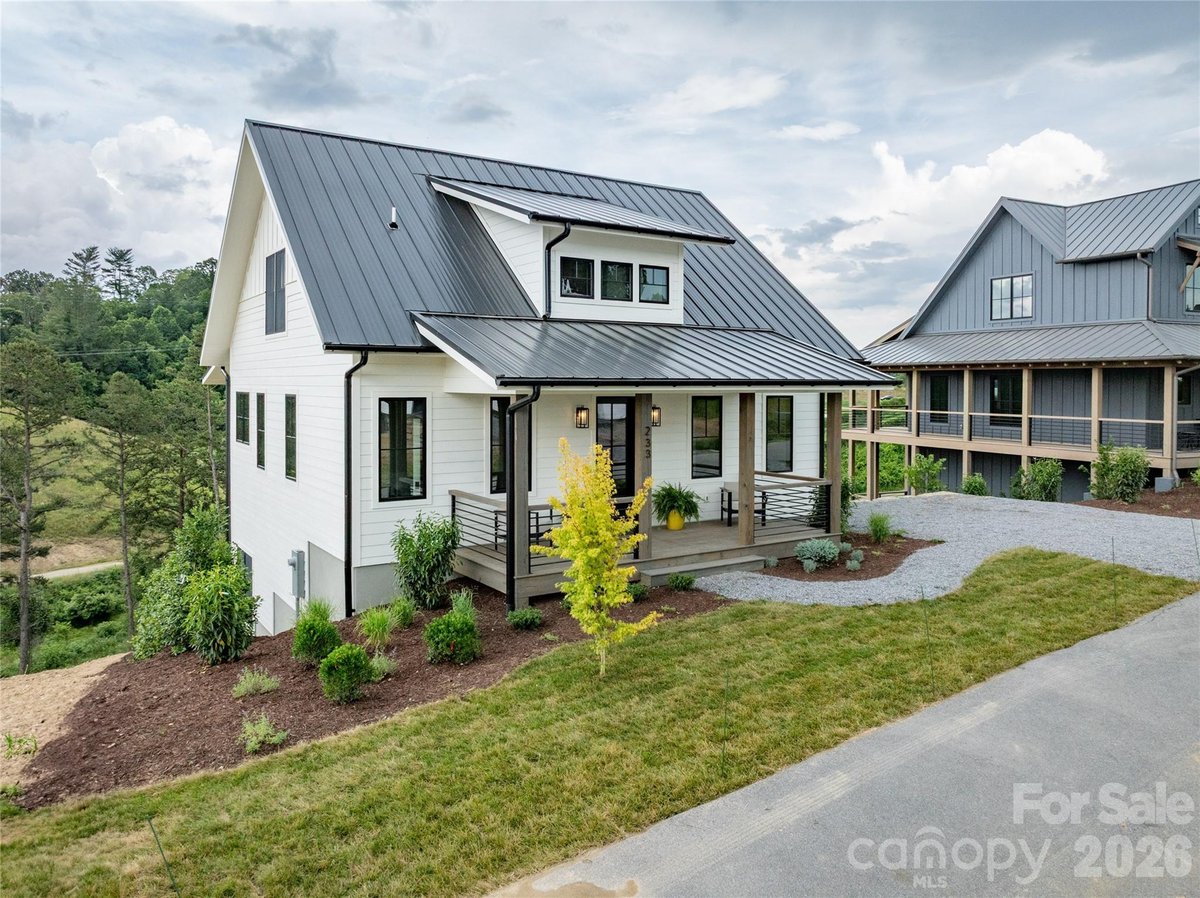 233 WESTRIDGE FARM ROAD #23, ASHEVILLE, NC 28804