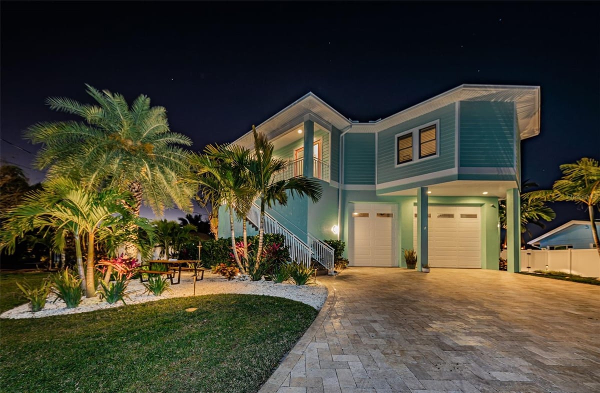 Featured Properties - Dania Perry