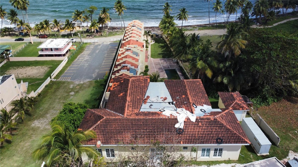 CARR. 9911 HOTEL LUCIA BEACH, PLAYA DE LUCIA, YABUCOA, PR 00767