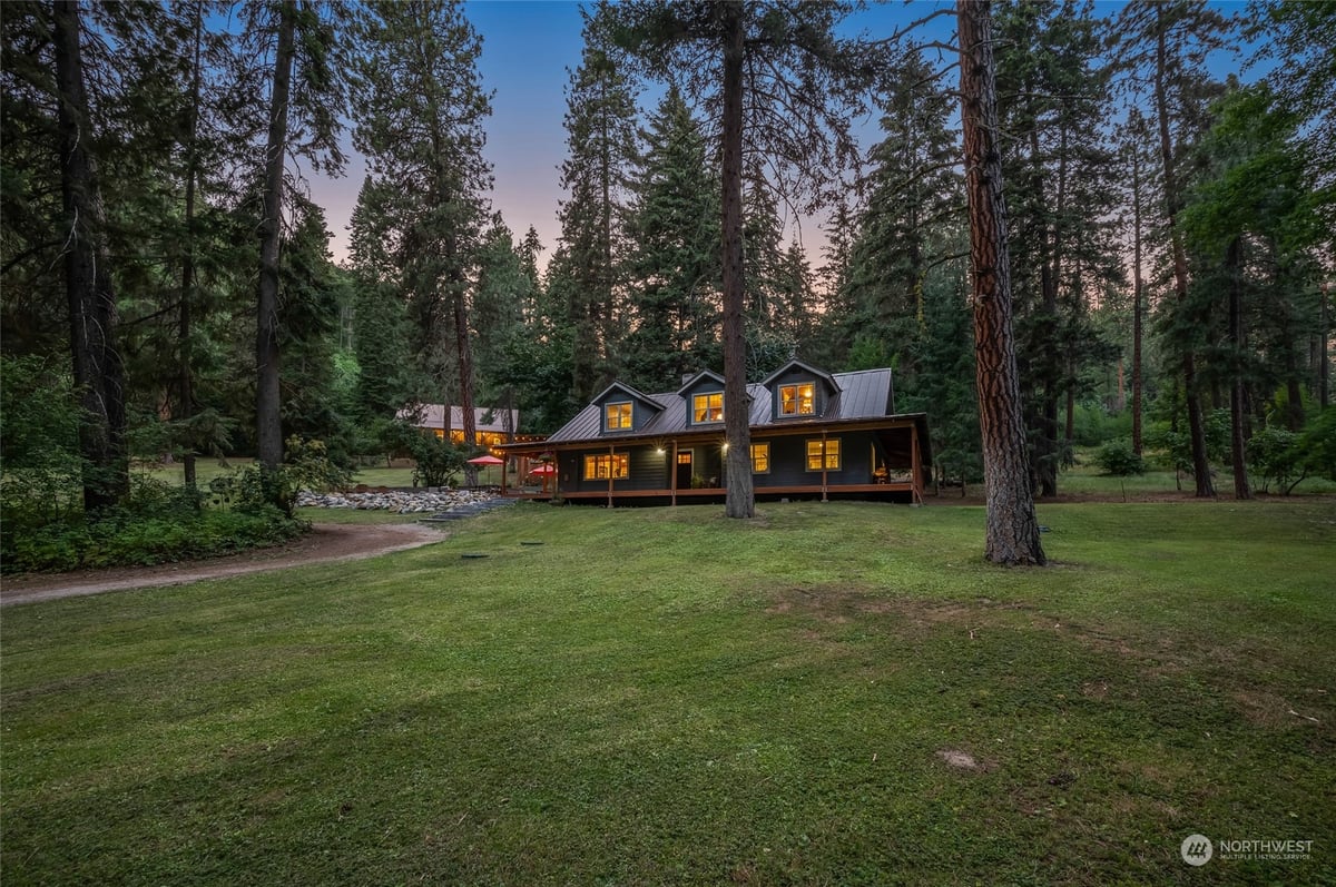 11150 CHUMSTICK HIGHWAY, LEAVENWORTH, WA 98826 – Icicle Creek Homes
