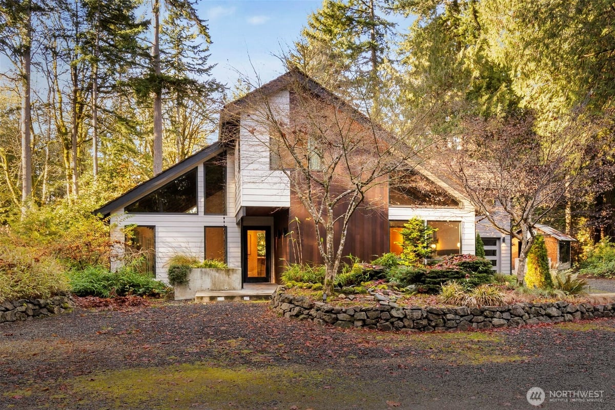 16455 AGATE POINT ROAD NE, BAINBRIDGE ISLAND, WA 98110 - Ewing & Clark Inc.