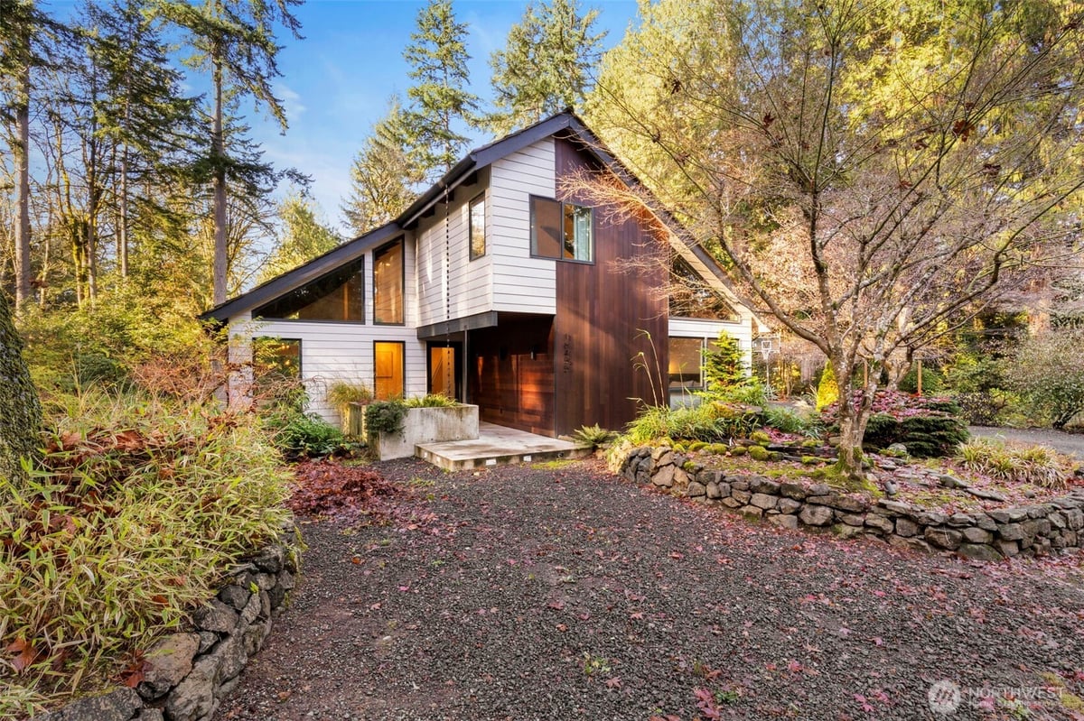 16455 AGATE POINT ROAD NE, BAINBRIDGE ISLAND, WA 98110 - Ewing & Clark Inc.